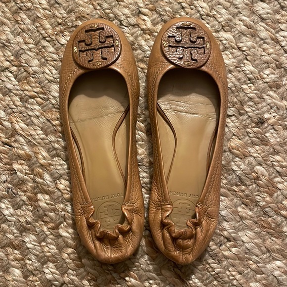 Tory Burch | Shoes | Tory Burch Reva Flats Cognac Size 7 | Poshmark